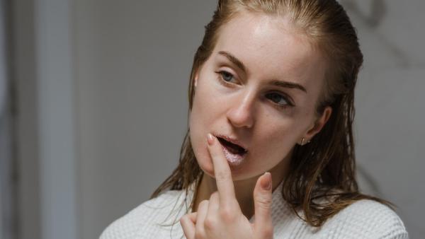 Trápí vás vysušené rty? Známe 3 klíče k jejich uzdravení - články na ...